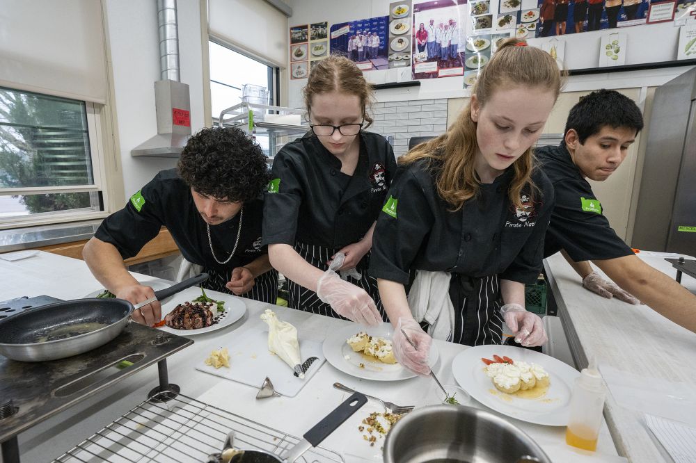 'Yes, Chef!': Dayton students prep for first culinary competition
