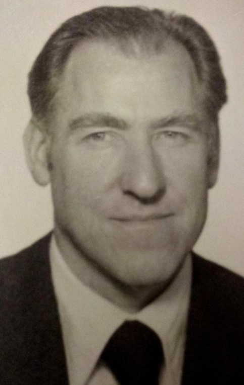 Donald L. Van Etten 1933 - 2023 Donald L. Van Etten 1933 - 2023