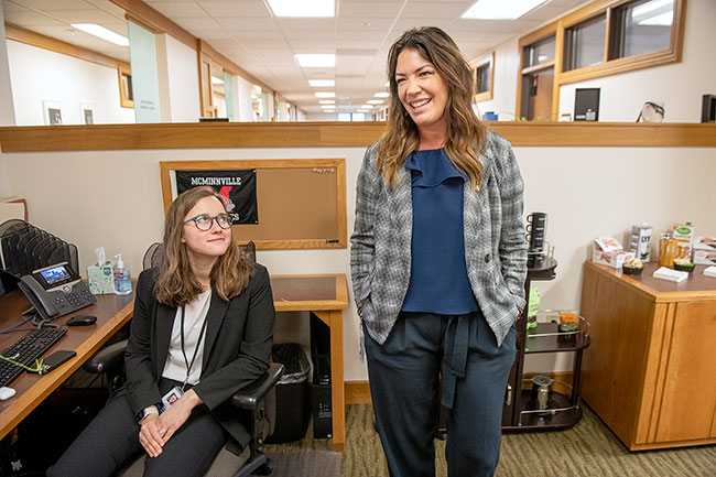 Lucetta Elmer goes to work in Salem