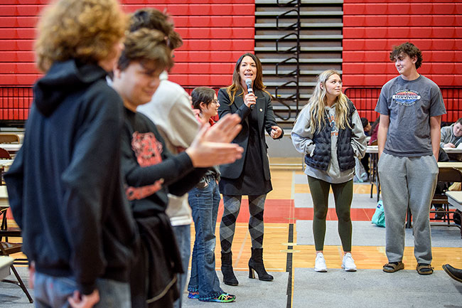 Rep. Elmer provides role-play civics lesson at MacHigh