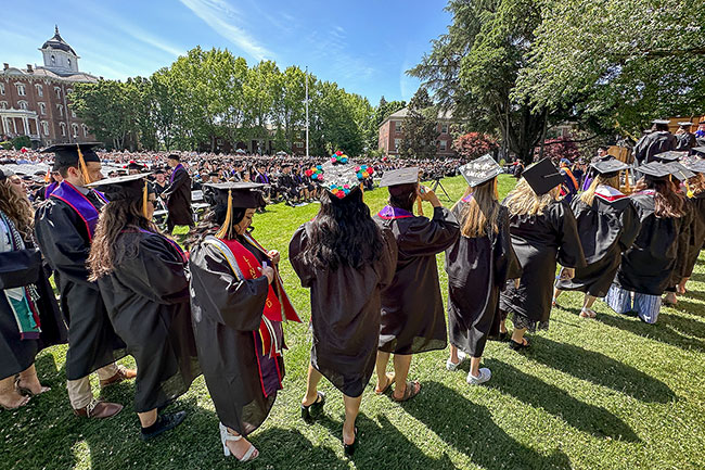 Linfield bids farewell to Class of ‘23