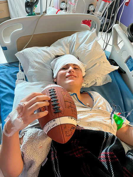 Dayton football downs Siuslaw 34-14 in playoff action, but thoughts go ...