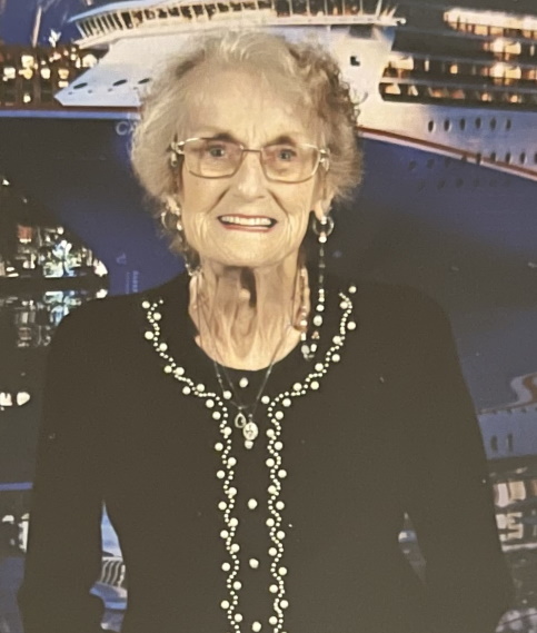 Helen McIntyre 1933 - 2022